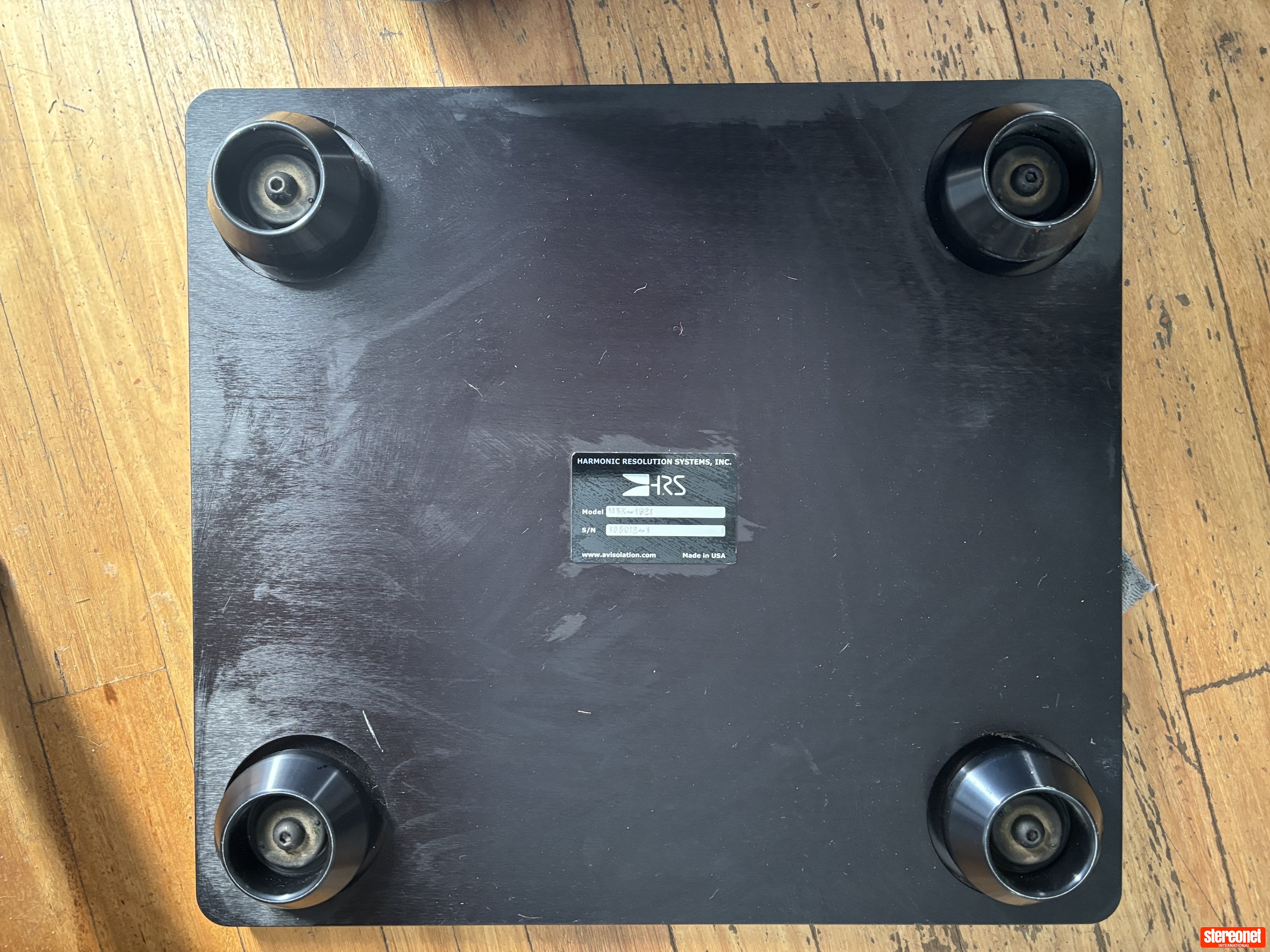 Harmonic Resolution Systems (HRS) m3x-1921 green Amplifier Stand ...