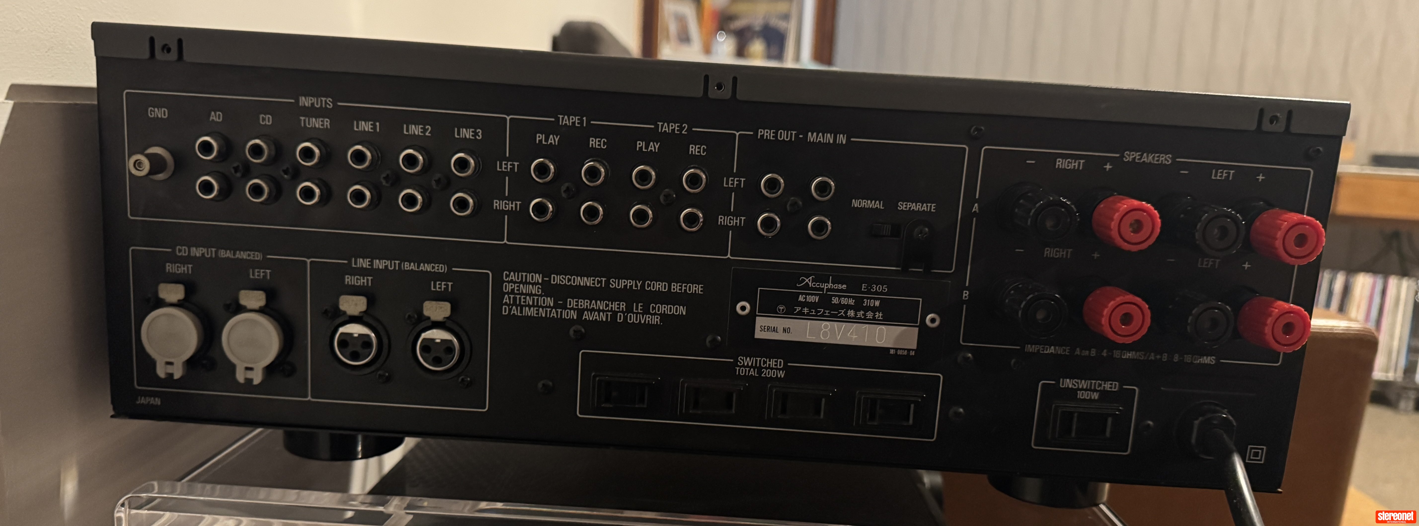 Accuphase E-305 Integrated Amplifier (Solid State) - Integrated ...