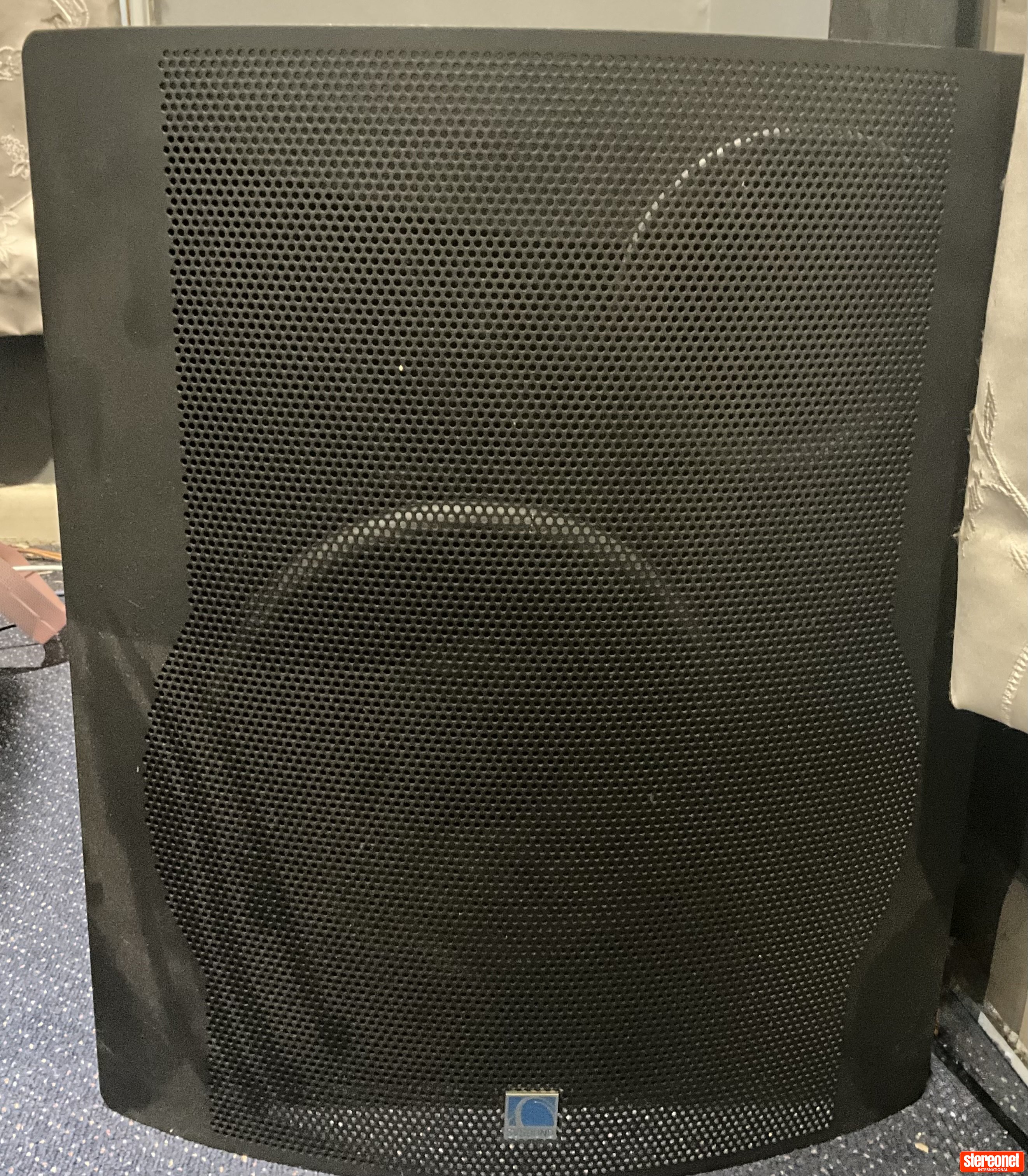 SVS Sound PB12 NSD Subwoofer (Active / Powered) - Subwoofers - StereoNET