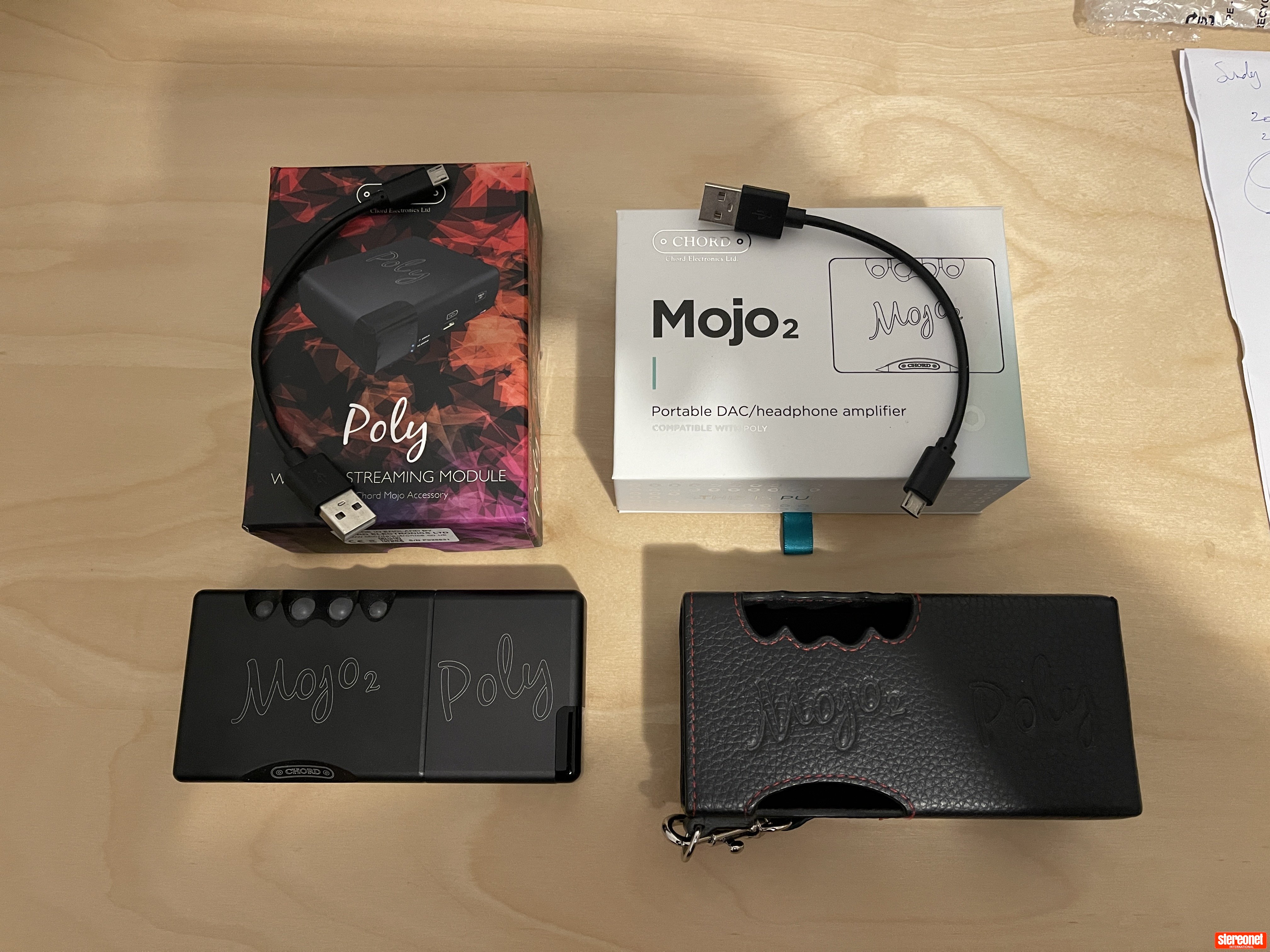 Chord Electronics Mojo 2 / Poly V3 / Chord Leather Case Headphone ...