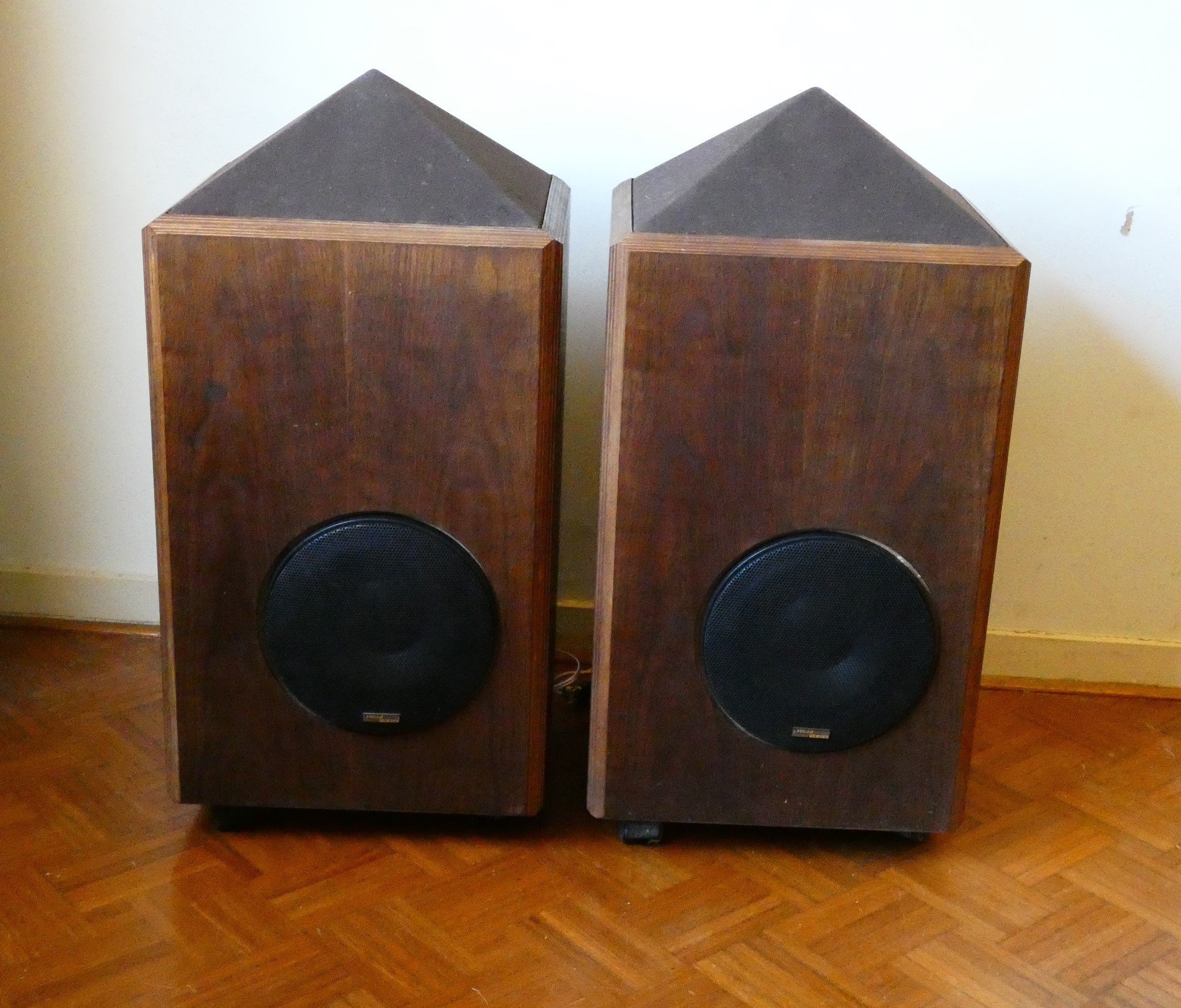 Shahinian Obelisk - what a surprise - Page 2 - Speakers, Soundbars and ...