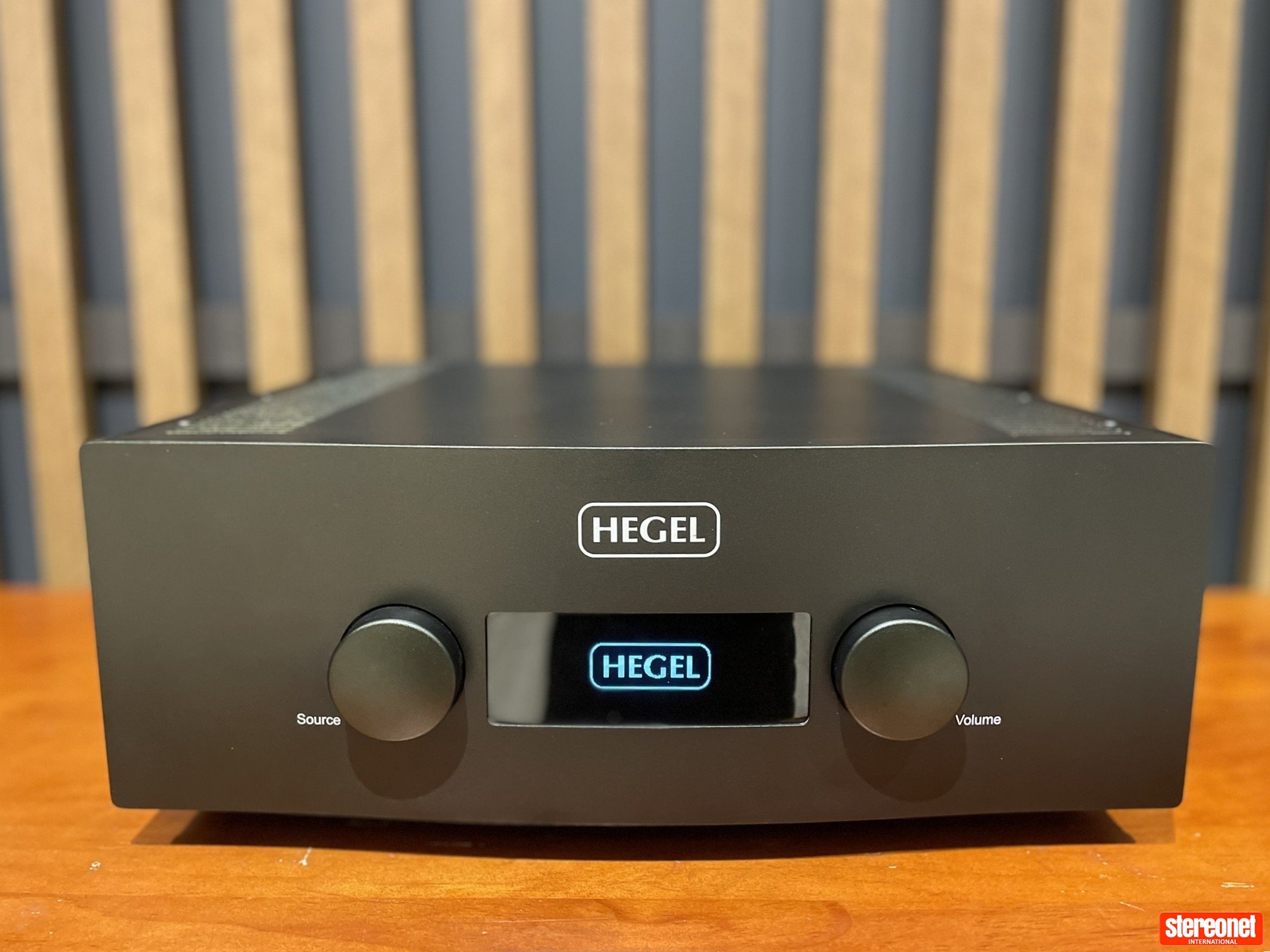Hegel Music Systems H590 Integrated Amplifier (Solid State ...
