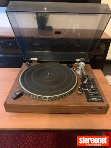 Rotel RP-1500 Turntable - Turntables & Record Players - StereoNET