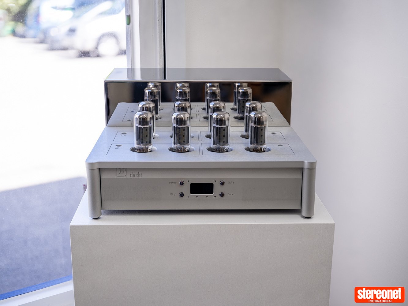 Doshi Audio EVO Stereo Amp Power Amplifier - Power Amplifiers - StereoNET