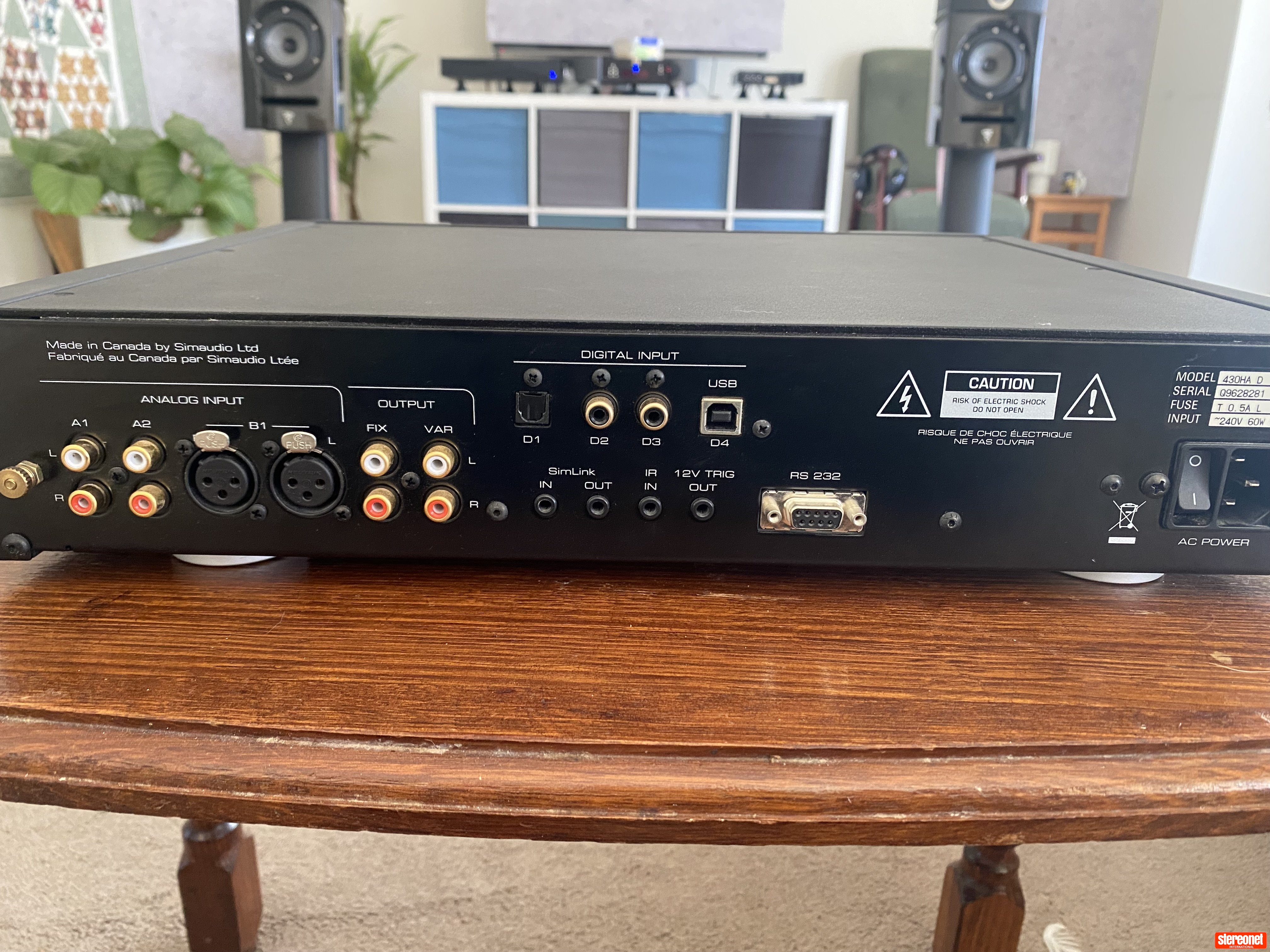 Simaudio Moon 430ha/d Headphone Amplifier (with DAC) - Headphone Amps ...