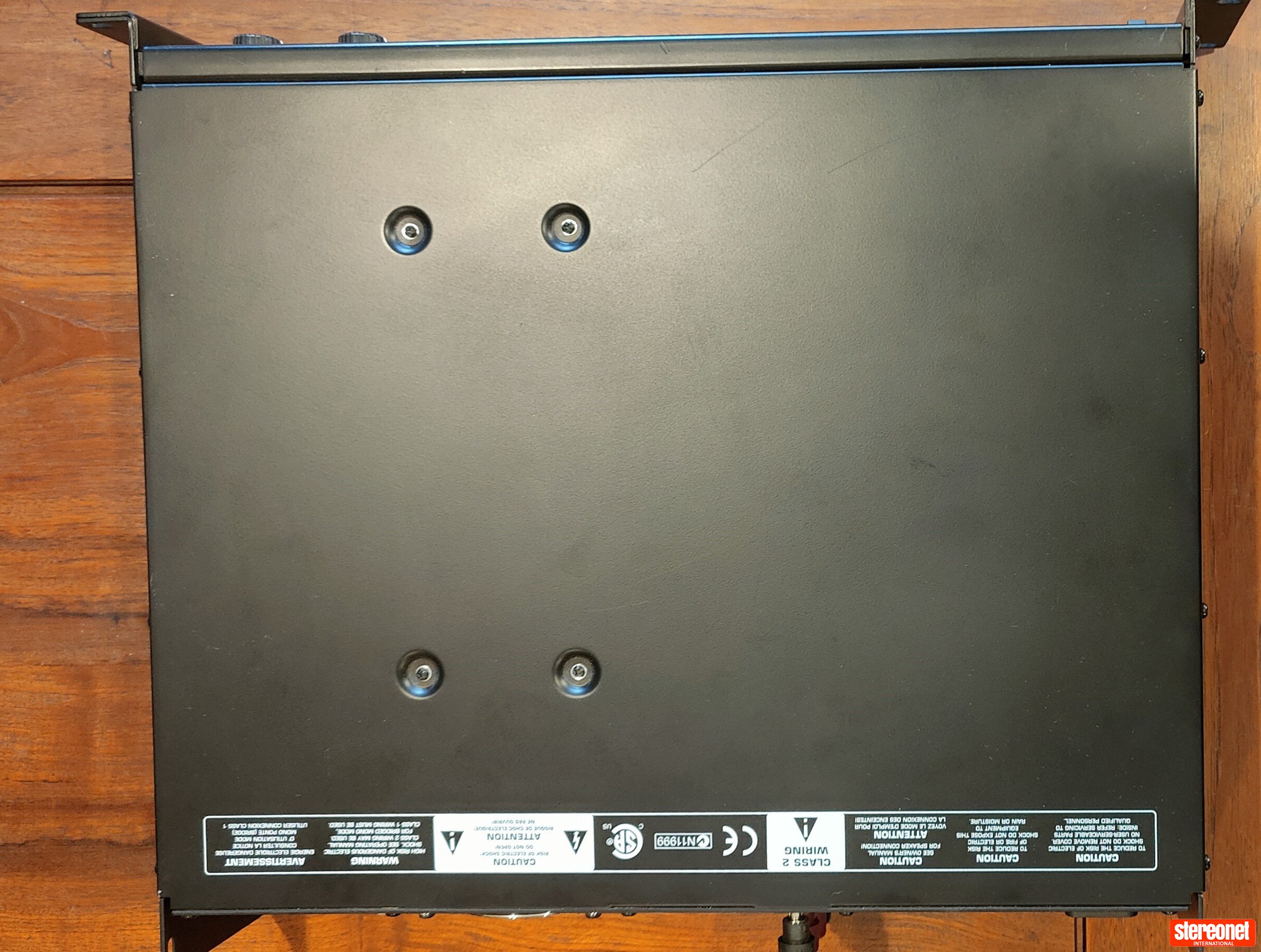 Behringer EP1500 Power Amplifier - Power Amplifiers - StereoNET