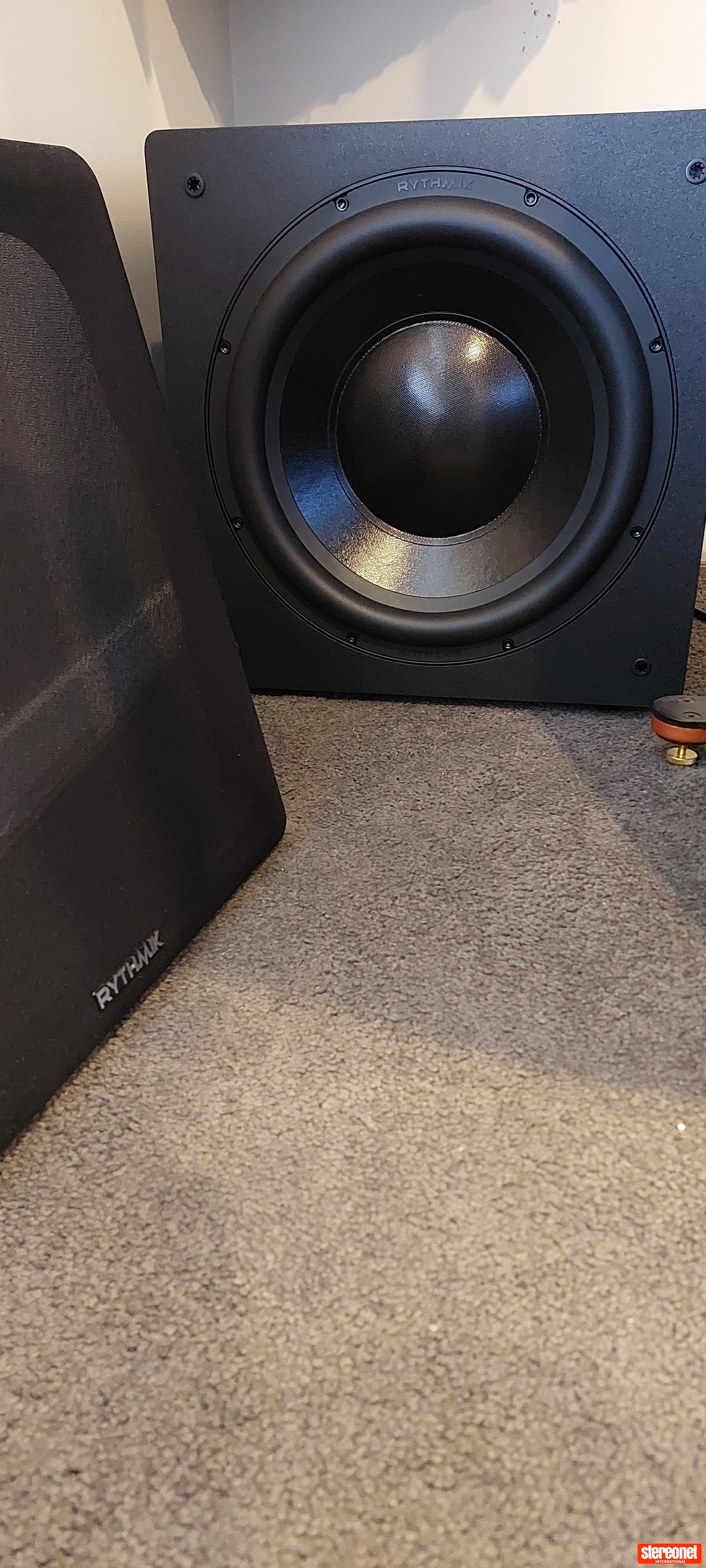 Rythmik L12 Subwoofer (Active / Powered) - Subwoofers - StereoNET