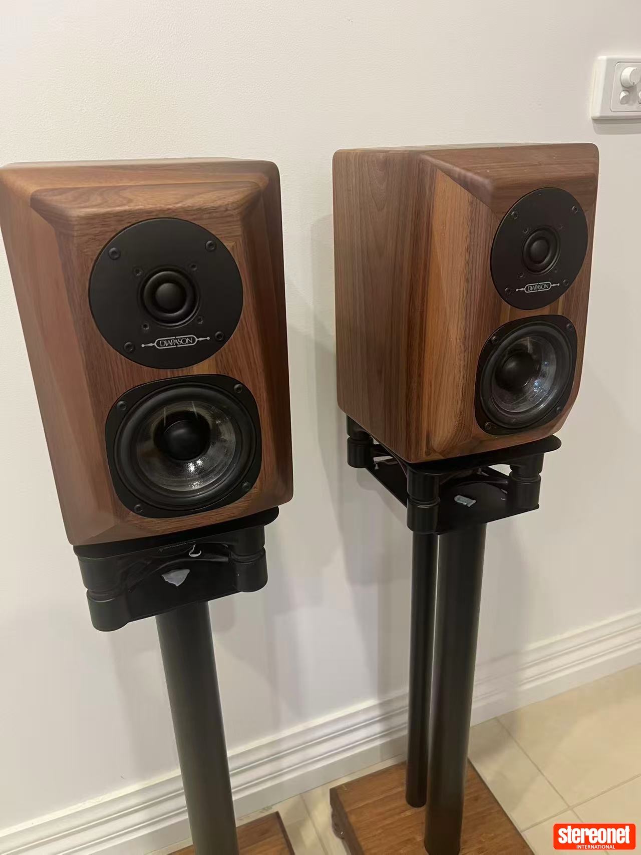 Diapason Karis III Bookshelf Loudspeakers - Bookshelf & Small Monitors ...