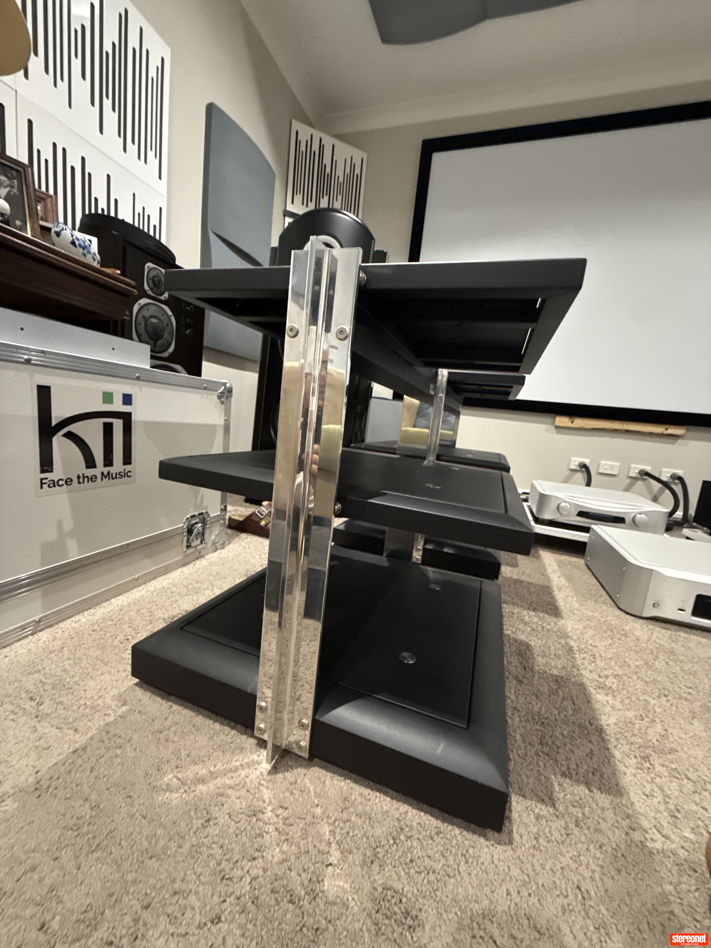 Finite Elemente Pergode Rack - Racks & Cabinets - StereoNET