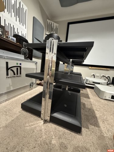 Finite Elemente Pergode Rack - Racks & Cabinets - StereoNET