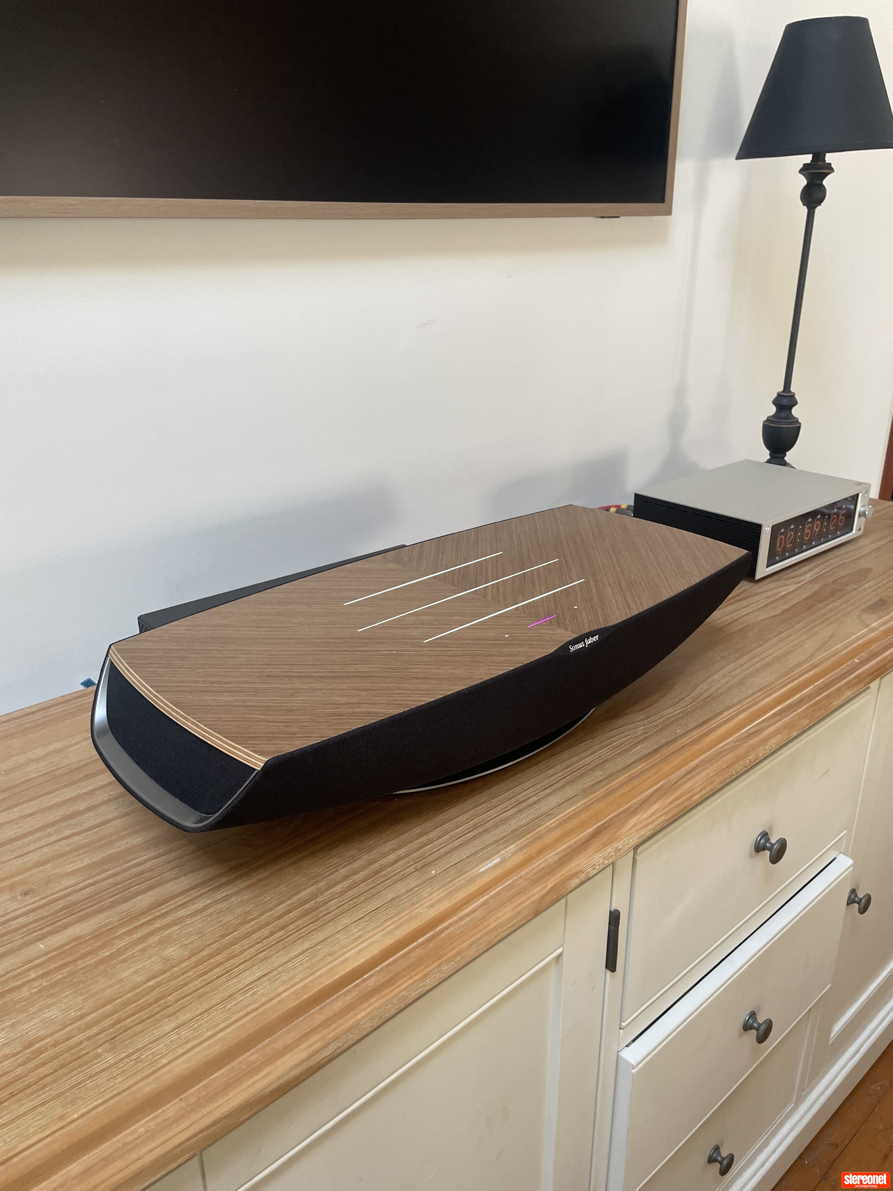 Sonus Faber Omnia Smart Speaker - Bluetooth / Smart Speakers - StereoNET